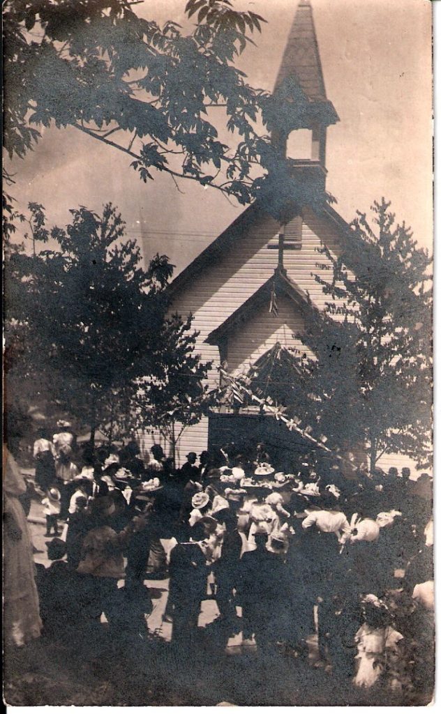 West Hills Gazette | Holy Trinity Old